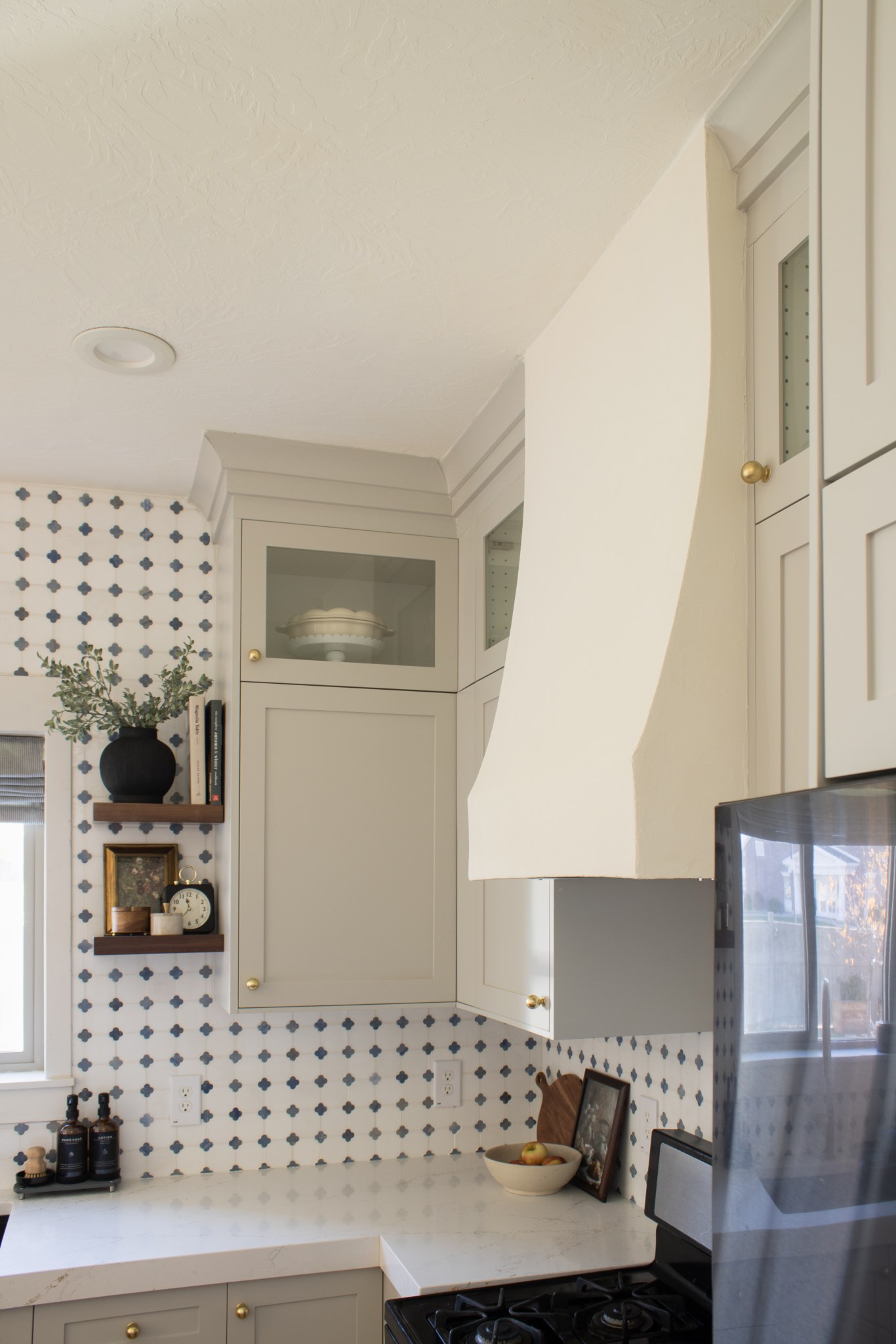 All About Our Venetian Plaster Hood Vent and How We Built It – With ...