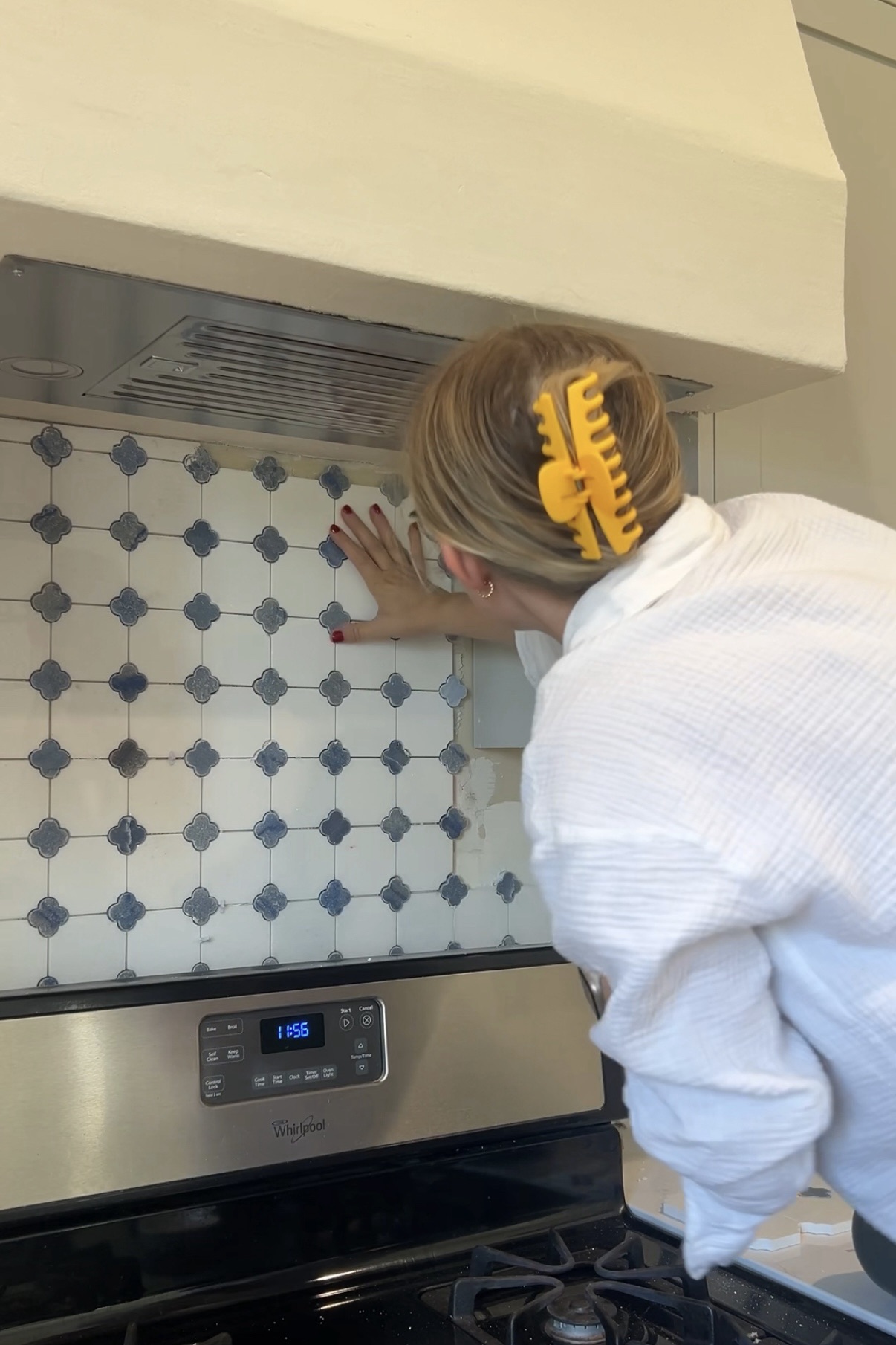 How I DIYed our Marble Backsplash – With Love, Mercedes