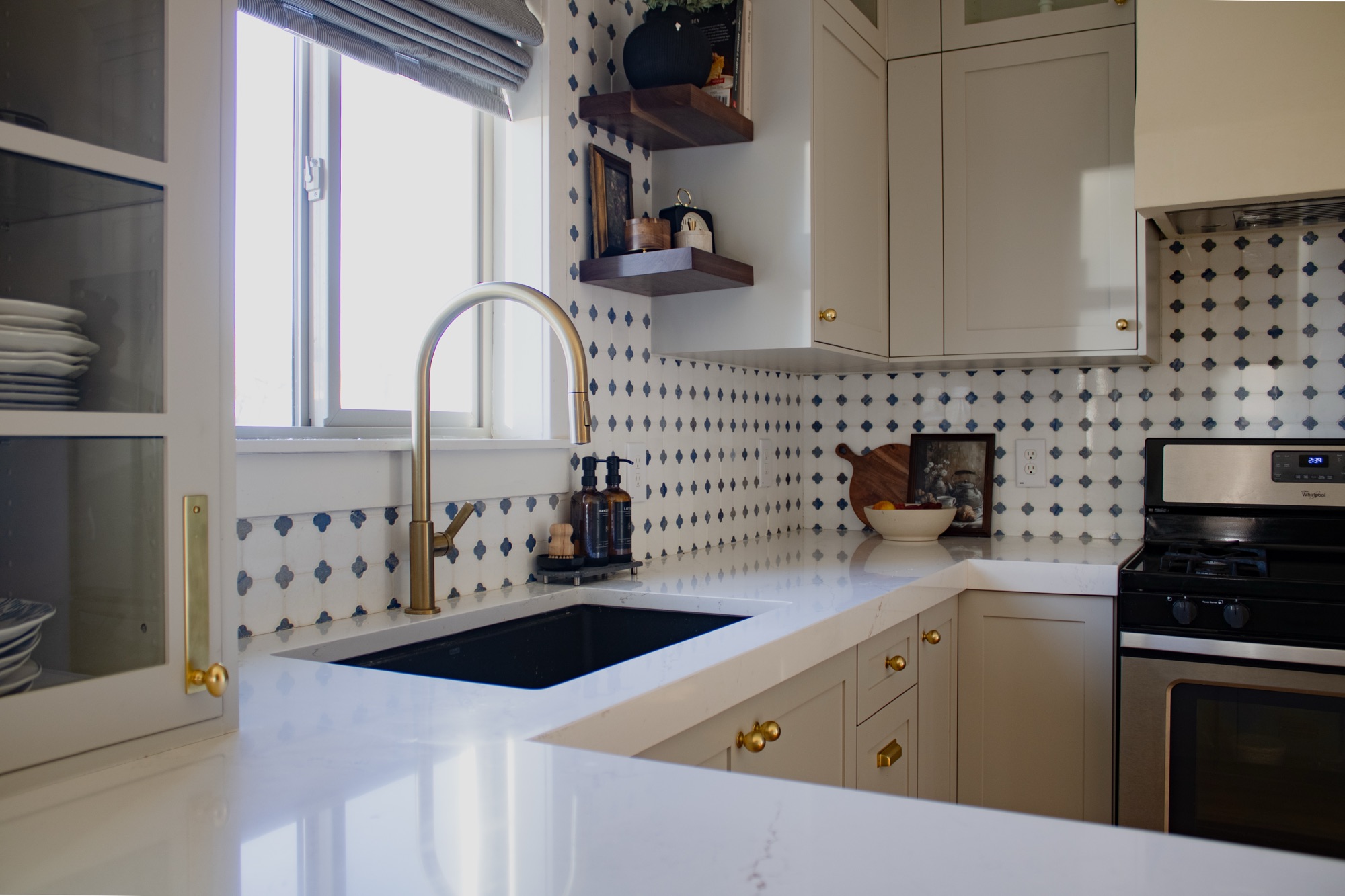 How I DIYed our Marble Backsplash – With Love, Mercedes