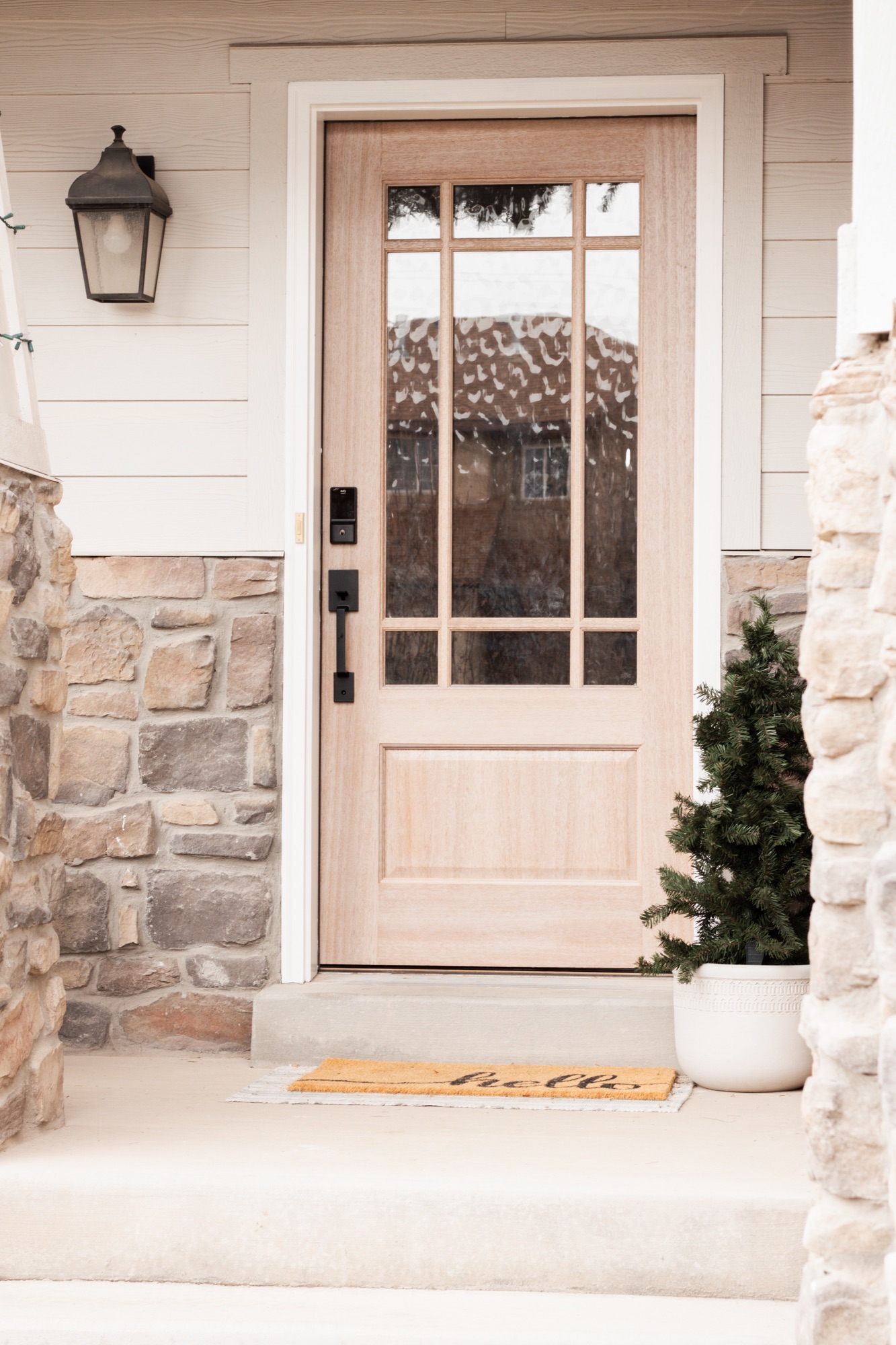 Installing a New Front Door with Knockety – With Love, Mercedes
